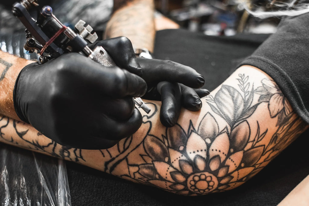 Tattoo Aftercare: Dos and Don’ts – Hush Anesthetic